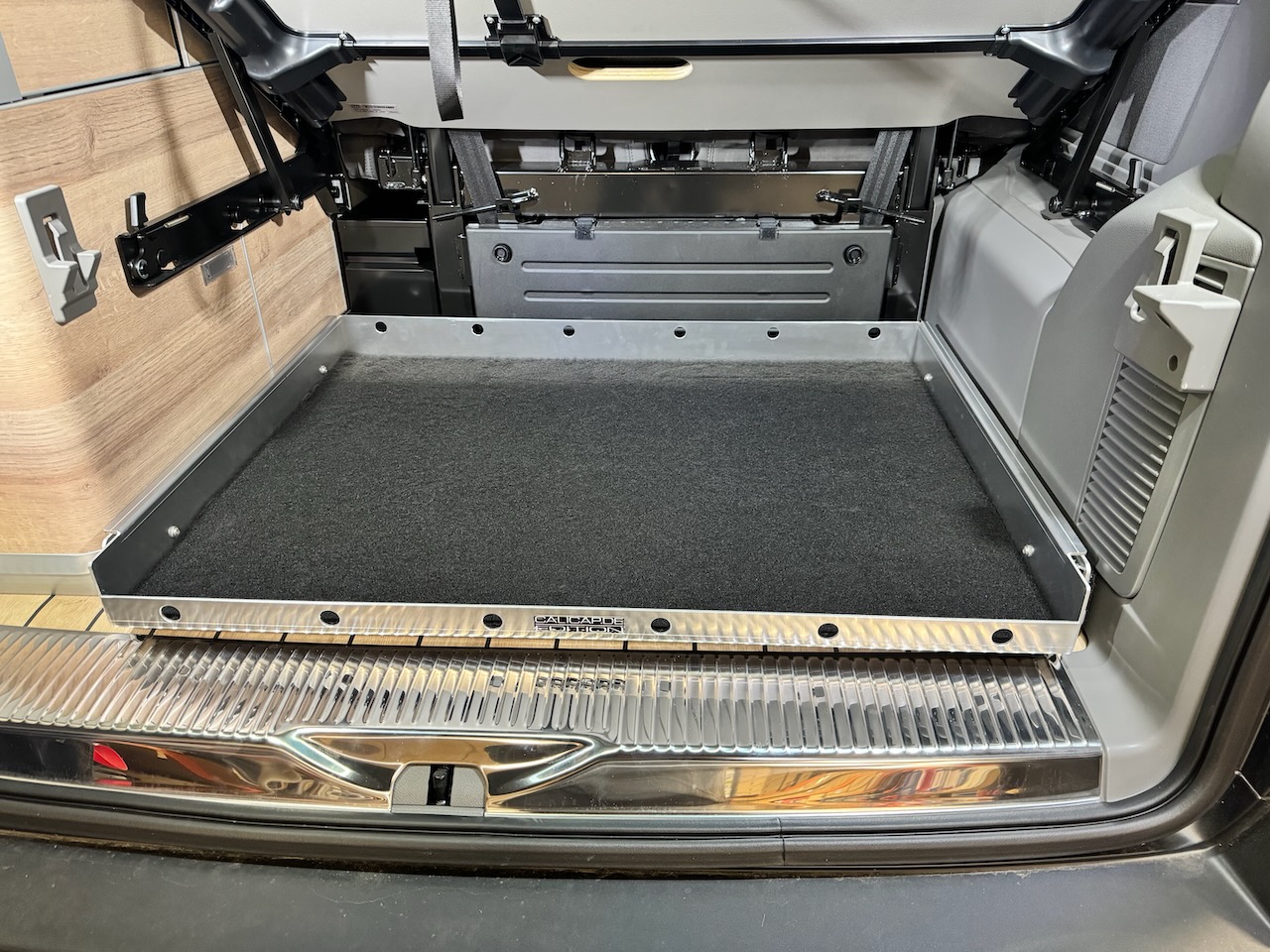 Calidrawer JALOPY 760 Nieuw Alu | Volkswagenshop.be | Garage Van hoe I ...
