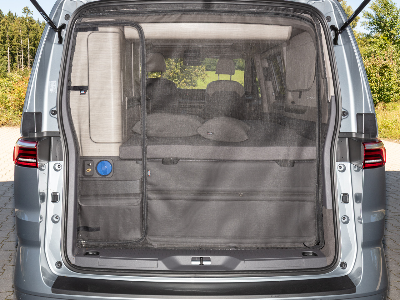 FLYOUT tailgate opening VW T7 California Ocean / Coast - 100 150 124 ...