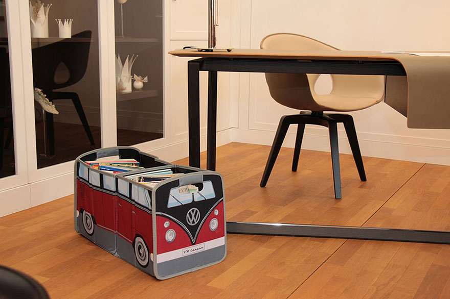 VW T1 | Opvouwbare Opbergbox | Rood | Volkswagenshop.be | Garage Van ...